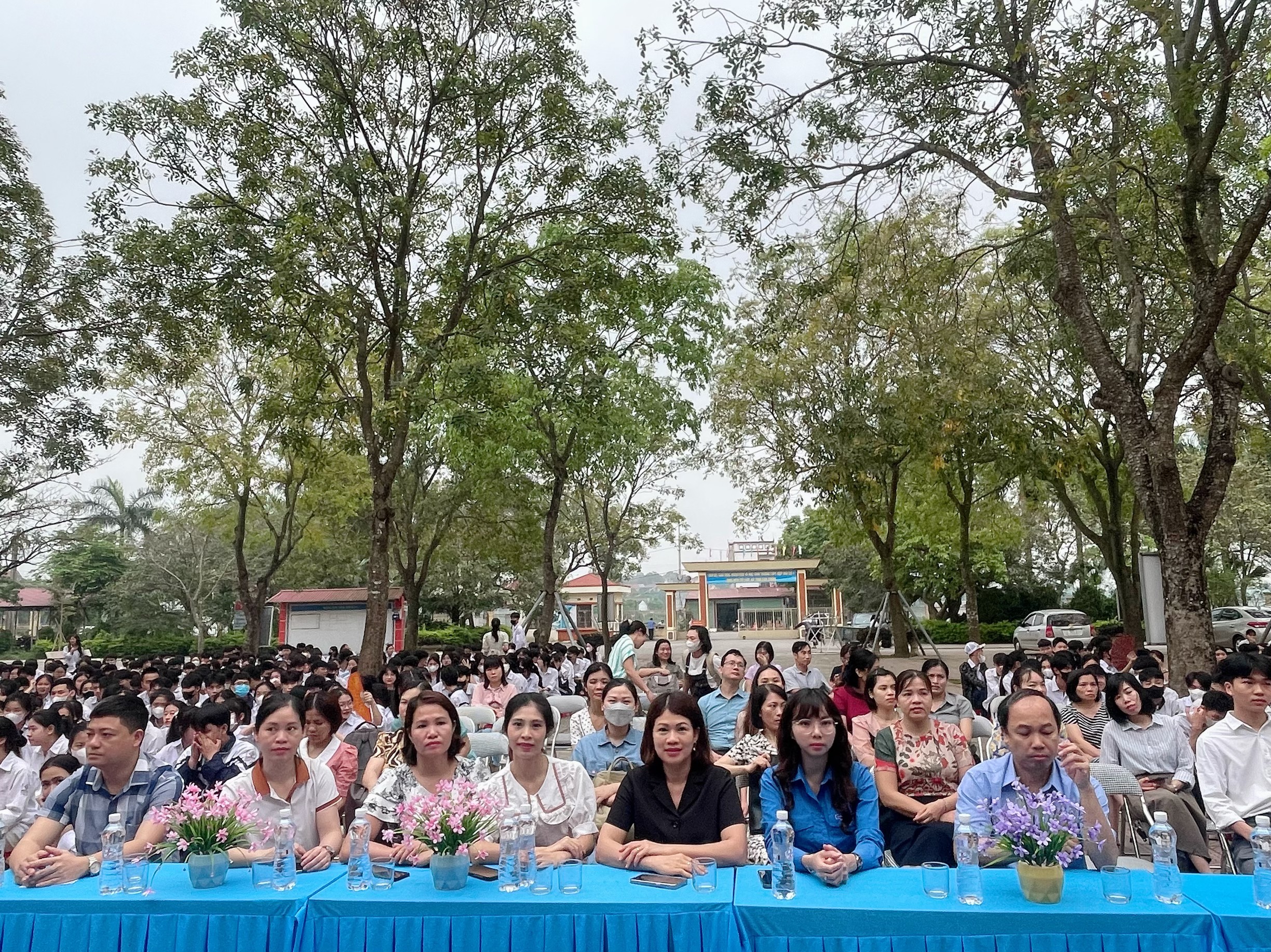 HIỆP HOÀ: Tổ Chức Chương Trình Hưởng Ứng Ngày Sách Và Văn Hóa Đọc Việt ...